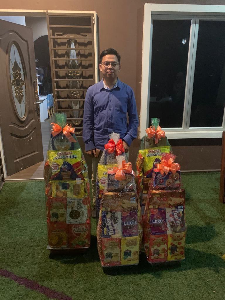 Hamper makanan dan minuman pelbagai harga n size, Food & Drinks, Gift ...