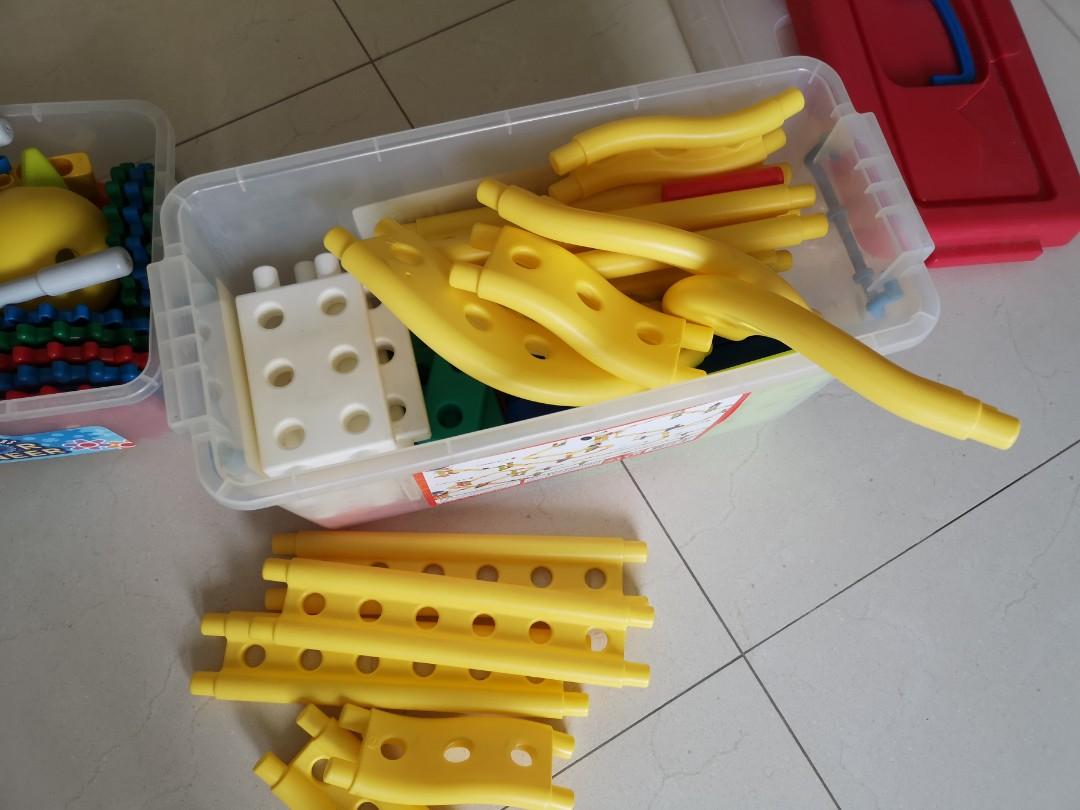 Junior Engineering Gear and Slide Toy (2 boxes), Hobbies & Toys, Toys ...