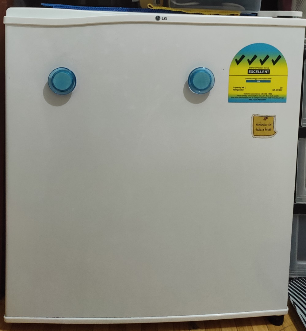 LG mini bar fridge, TV & Home Appliances, Kitchen Appliances ...