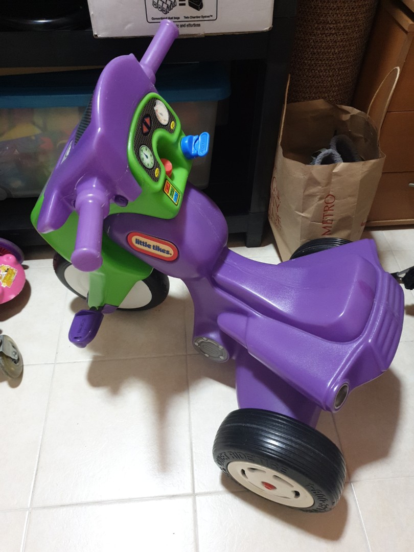 Little tikes 3 wheel bike, Babies & Kids, Infant Playtime on Carousell