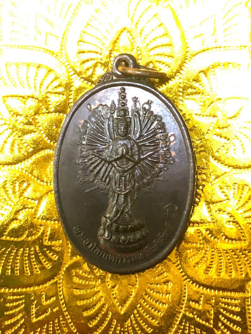 Elegant & rare!! Guan Yin bodhisattva Pan Meu Nur Thong Daeng. Rian By LP Kasem , Hobbies & Toys ...