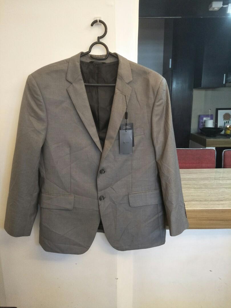 Men's business suit to formal a micro tech material, Men's Fashion ...