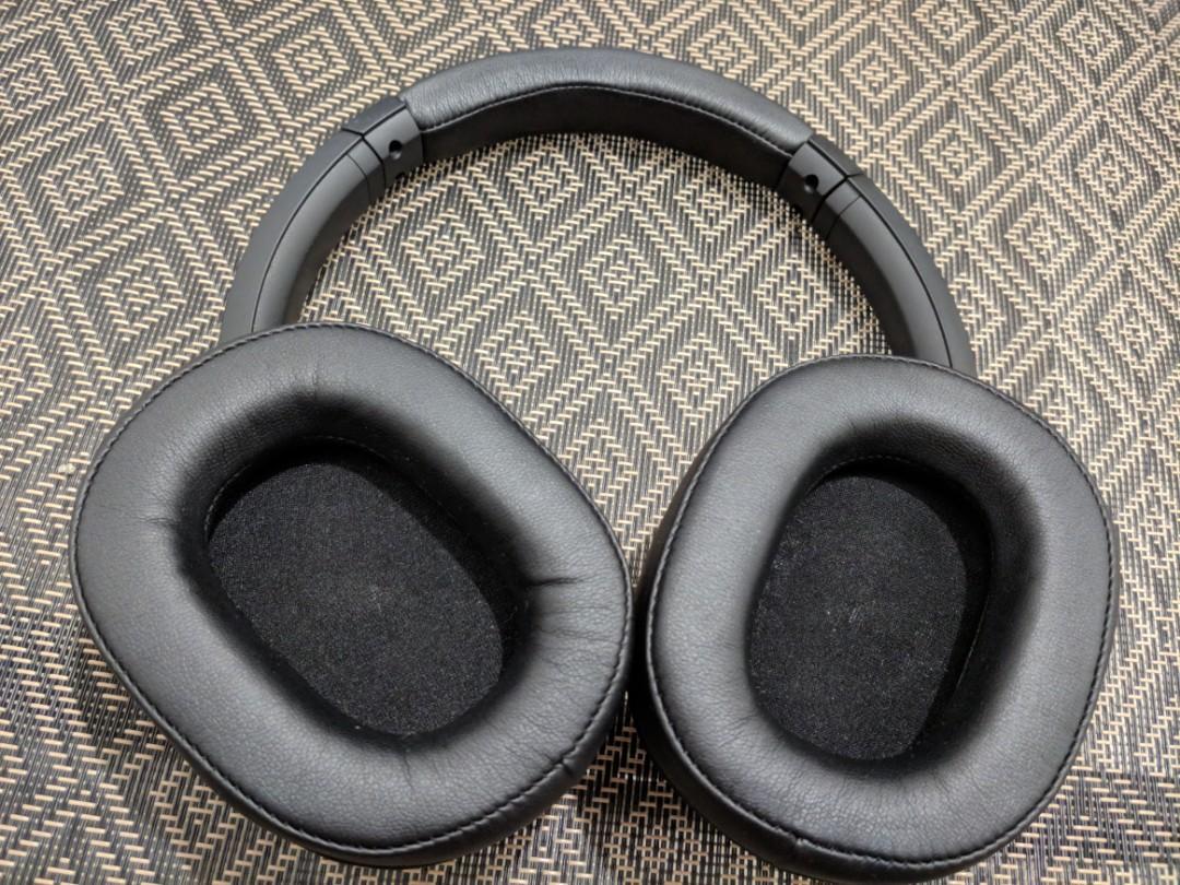 Audio Technica ath-ws660bt Bluetooth headphone, Audio, Headphones & Headsets on Carousell