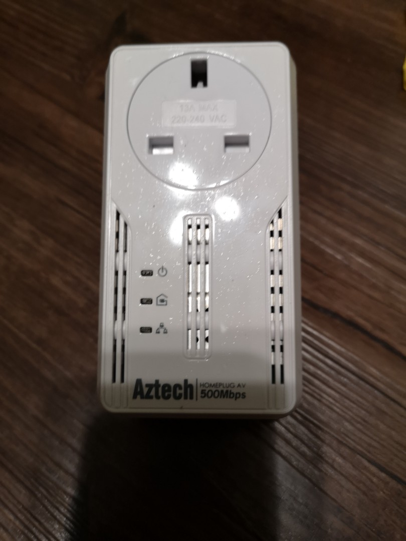 Aztech Homeplug AV 500mbps with AC pass through HL115EP, Computers ...