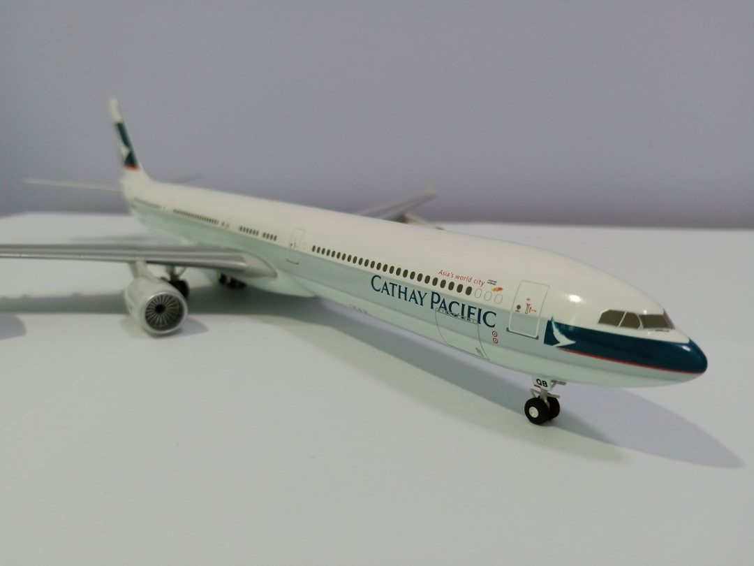 CATHAY PACIFIC A340-600 Hogan Wings 1:200, Hobbies & Toys, Toys & Games ...