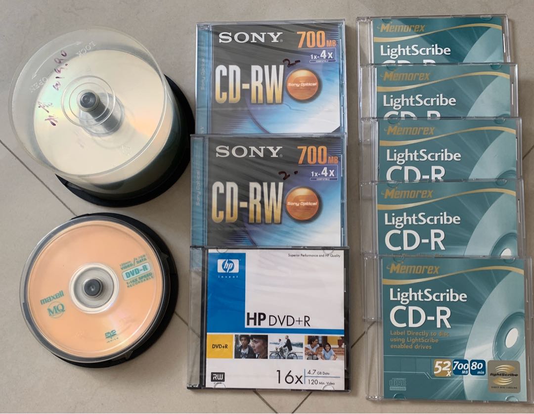 CDs DVDs (R & RW), Hobbies & Toys, Music & Media, CDs & DVDs on Carousell