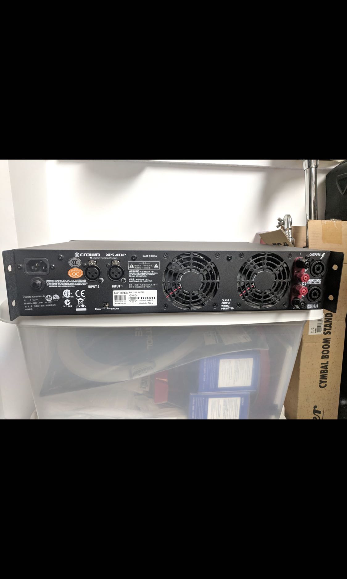 Crown XLS 402 Power Amplifier, 音響器材, 可攜式音響設備 - Carousell