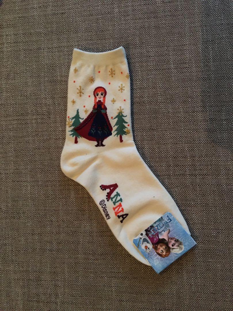 Frozen 2 socks *Elsa, Anna, Olaf & Sven*, Women's Fashion, Watches ...