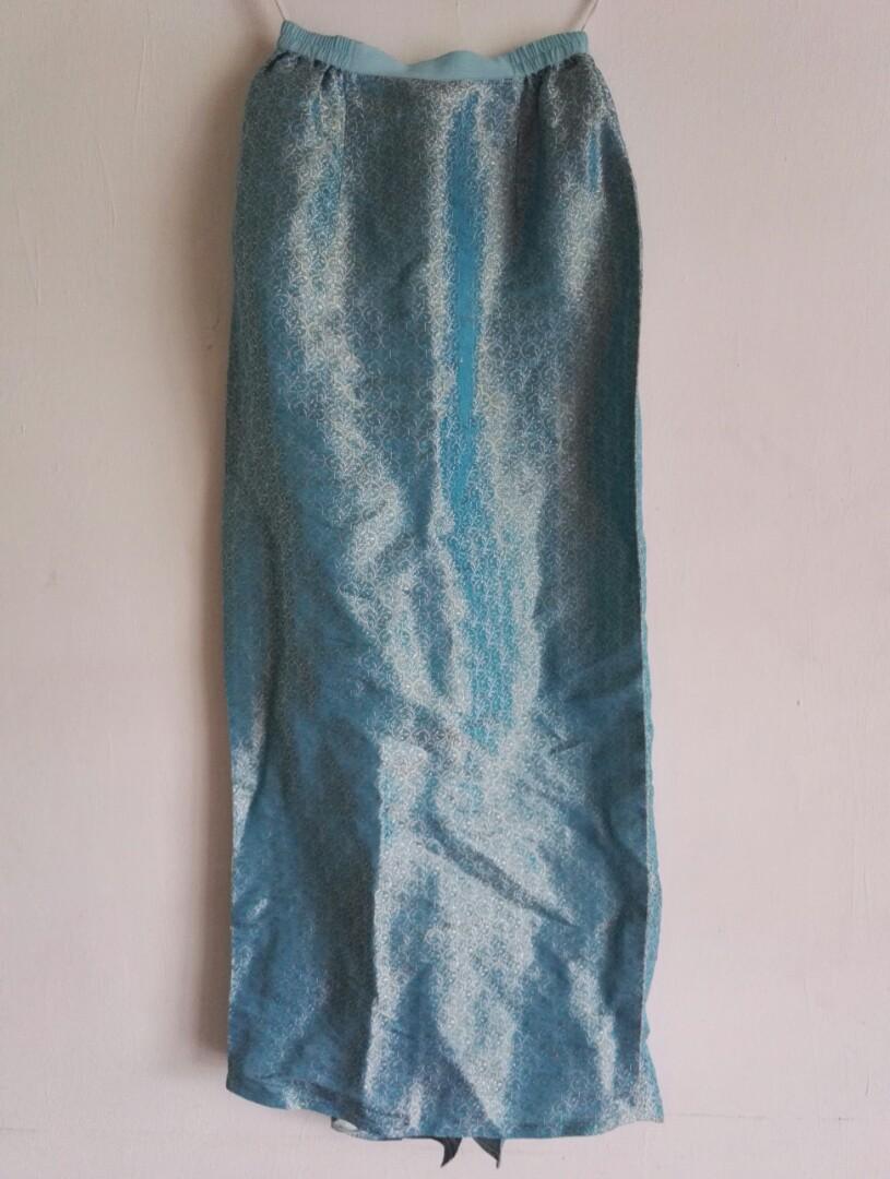 Indian Blue Songket, Women's Fashion, Bottoms, Skirts on Carousell