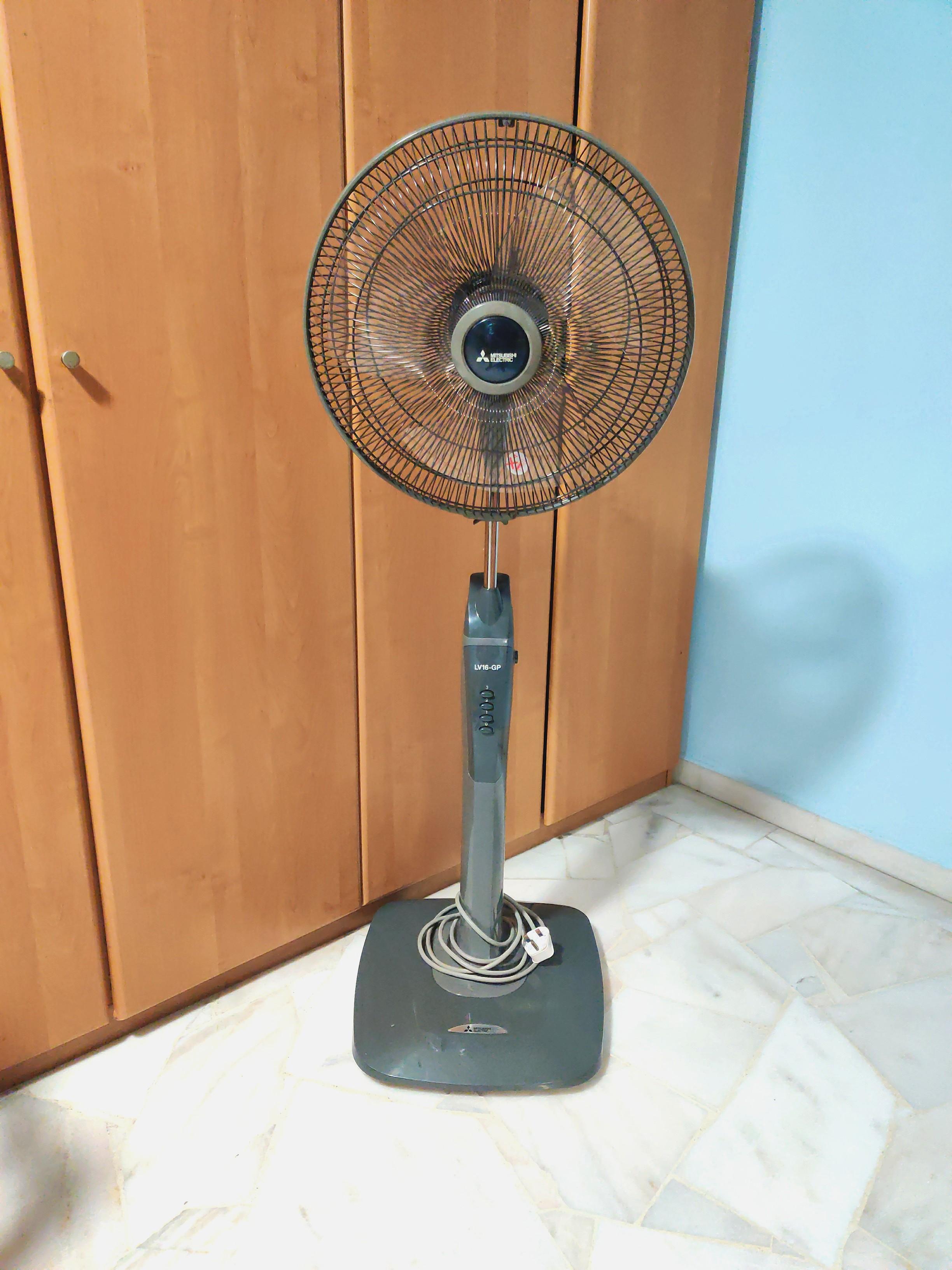 Mitsubishi Stand Fan LV16-GP, Furniture & Home Living, Lighting & Fans ...