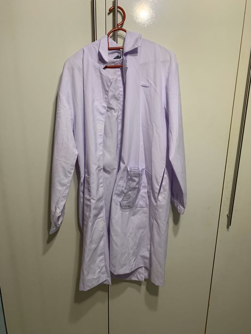 NUS COOP LAB COAT, Everything Else on Carousell