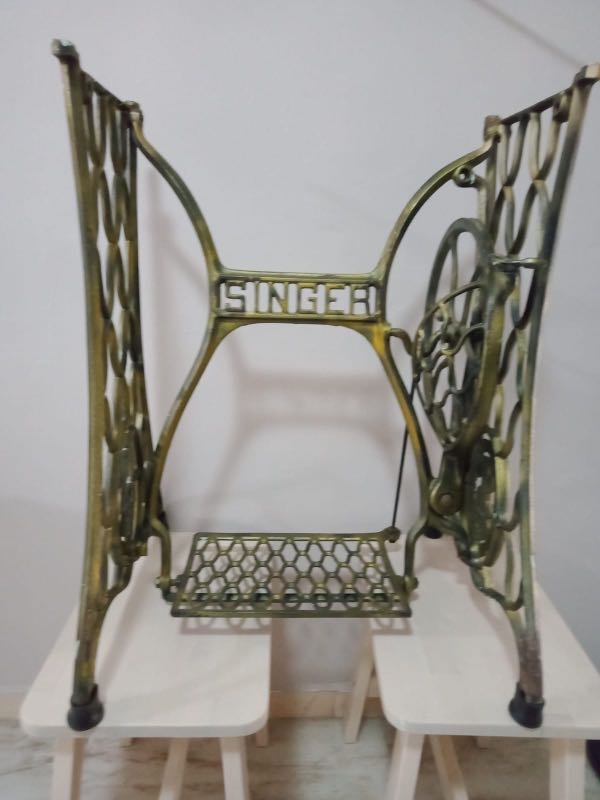Rare vintage singer sewing machine leg, Furniture & Home Living ...