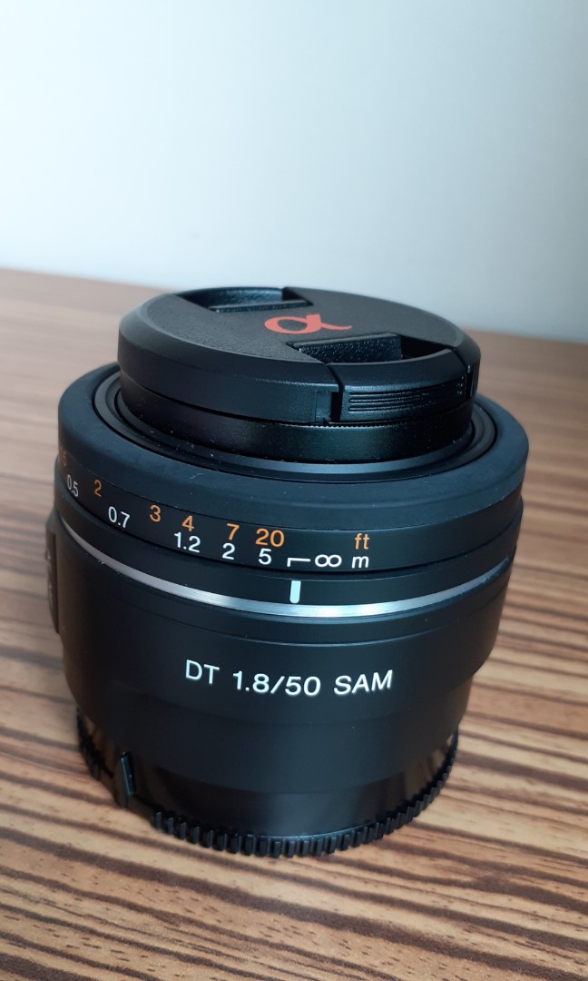 Sony DT 1.8/50 SAM Lens, Photography, Lens & Kits on Carousell