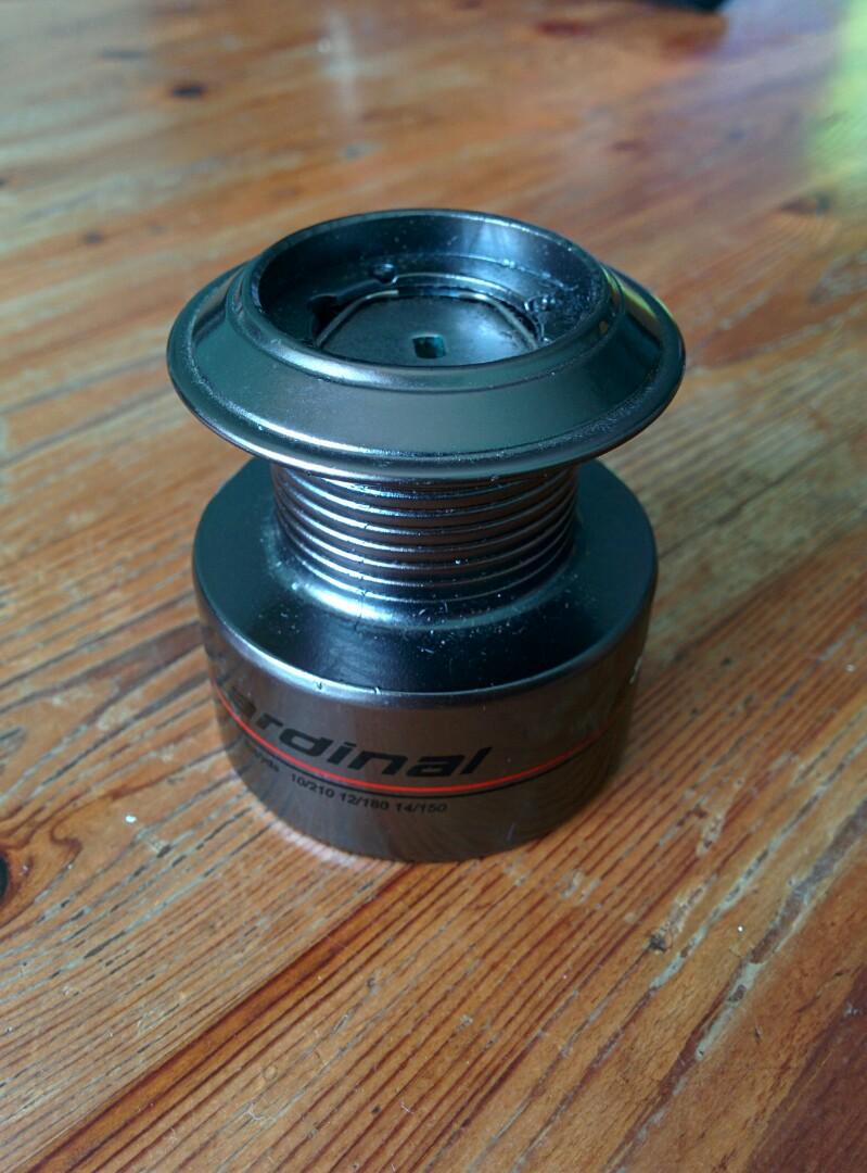 Spool reel abu cardinal, Sports Equipment, Fishing on Carousell