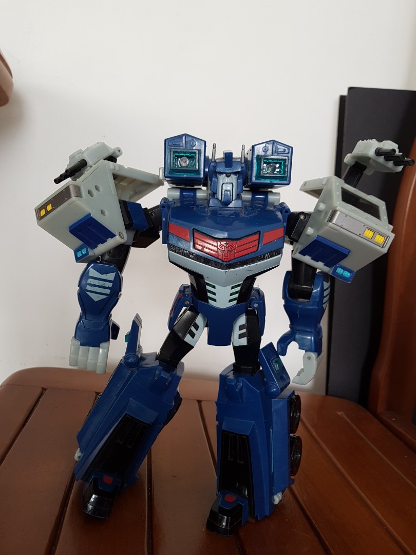 Transformers, Hobbies & Toys, Toys & Games on Carousell