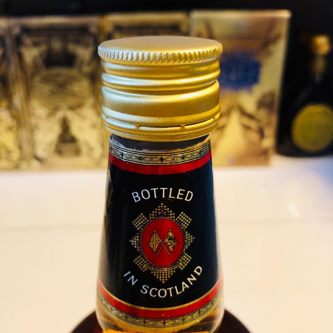100 Pipers De Luxe Scotch Whisky Seagram 750ml, Food & Drinks ...