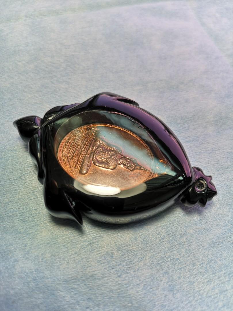 Amulet casing (crystal wrapped), Hobbies & Toys, Memorabilia ...