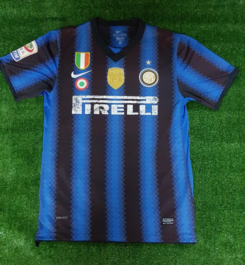 Inter Milan Jersi, Men's Fashion, Activewear on Carousell