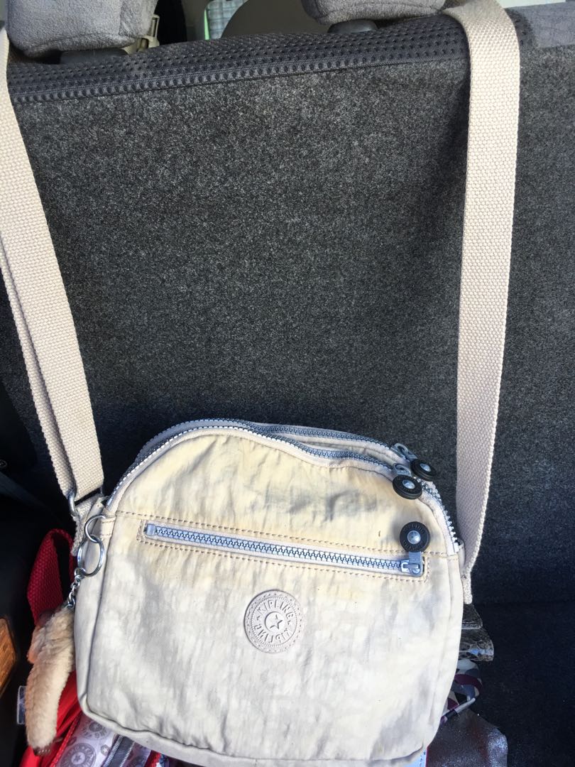 Kipling original, Women's Fashion, Bags & Wallets, Purses & Pouches on ...