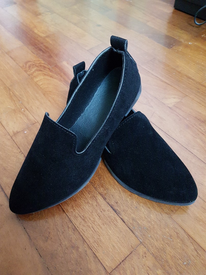 Plain felt heels, Women's Fashion, Footwear, Heels on Carousell