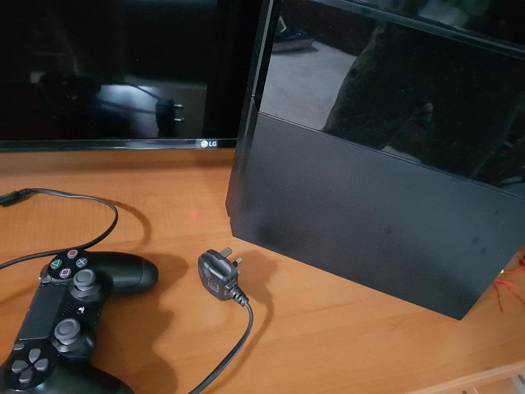 Playstation 4 Console (Regular), Video Gaming, Video Game Consoles ...