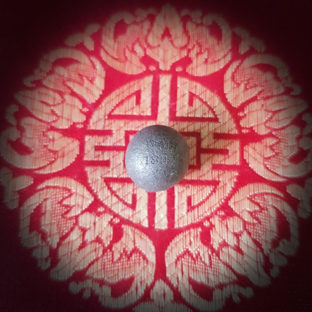 Thai Amulet - Loop Om (LP Prom), Hobbies & Toys, Memorabilia ...
