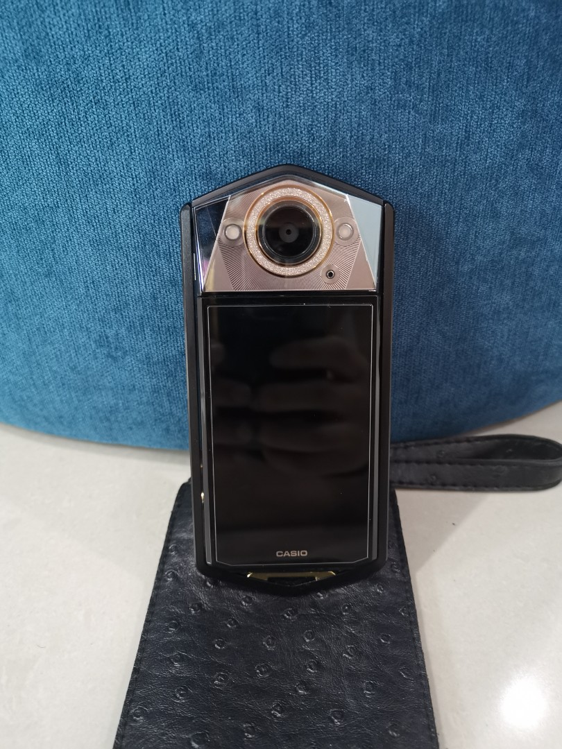 CASIO TR80, Photography, Cameras on Carousell