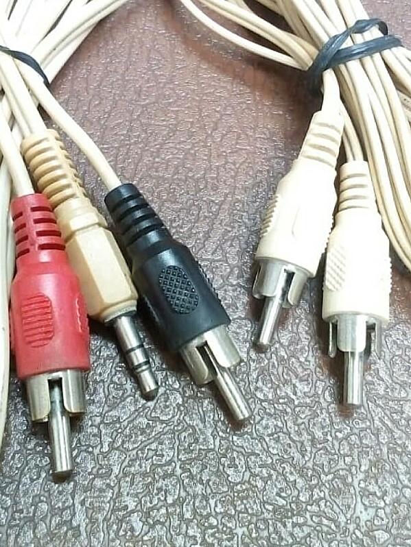 Desktop computer speaker cable, Computers & Tech, Parts & Accessories ...