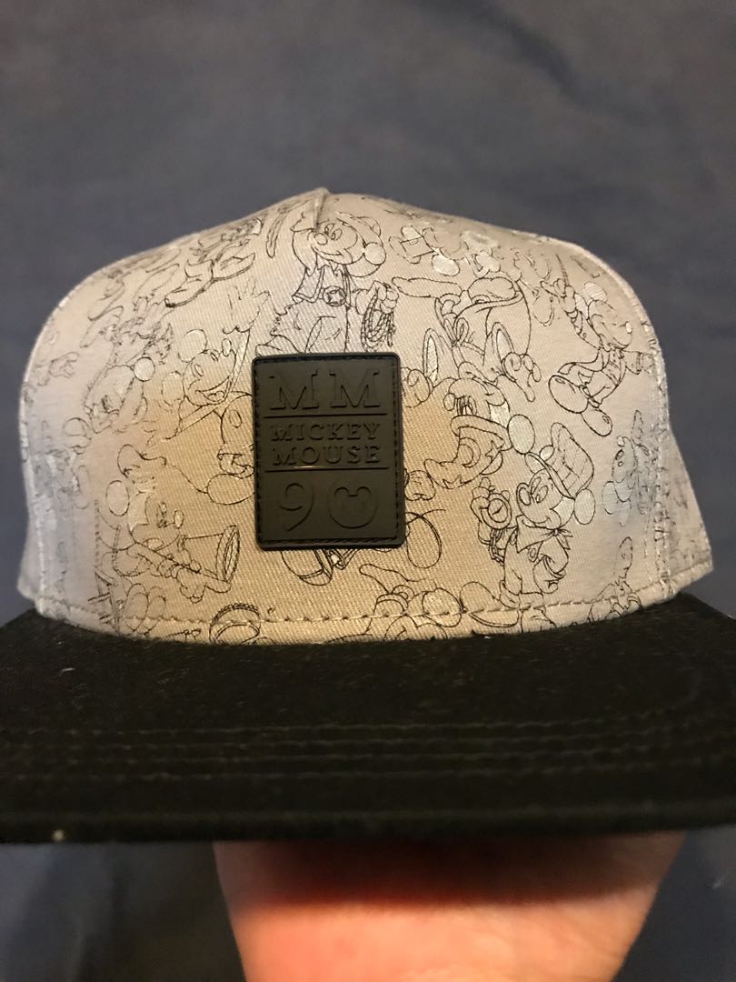 Disneyland Mickey Mouse 90th anniversary cap, Men's Fashion, Watches ...