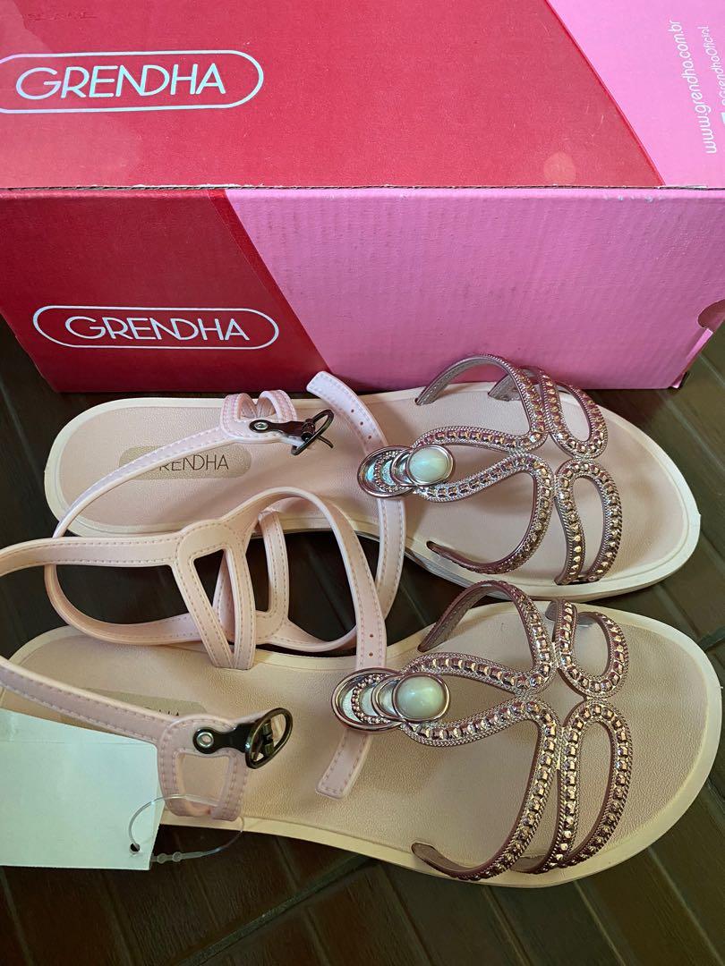 Grendha sandals, Women's Fashion, Footwear, Flats & Sandals on Carousell