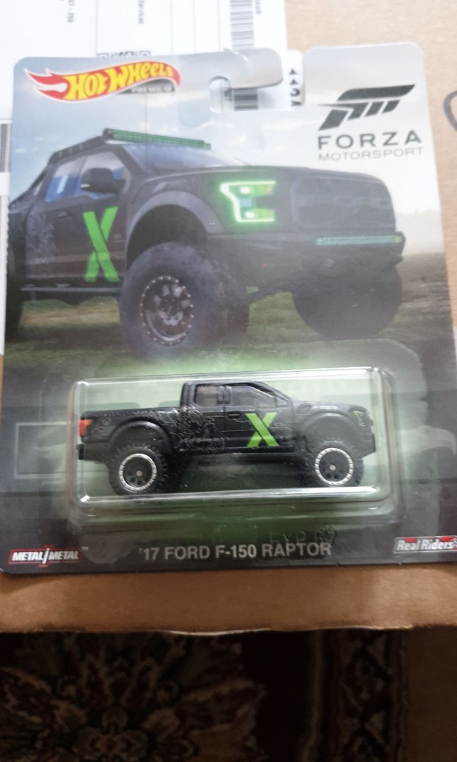 Hot Wheels Ford Raptor F-150 1pc left, Hobbies & Toys, Toys & Games on ...
