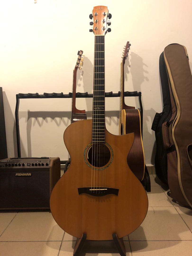 Maestro Handcraft Singa M Acoustic Guitar, Hobbies & Toys, Music ...