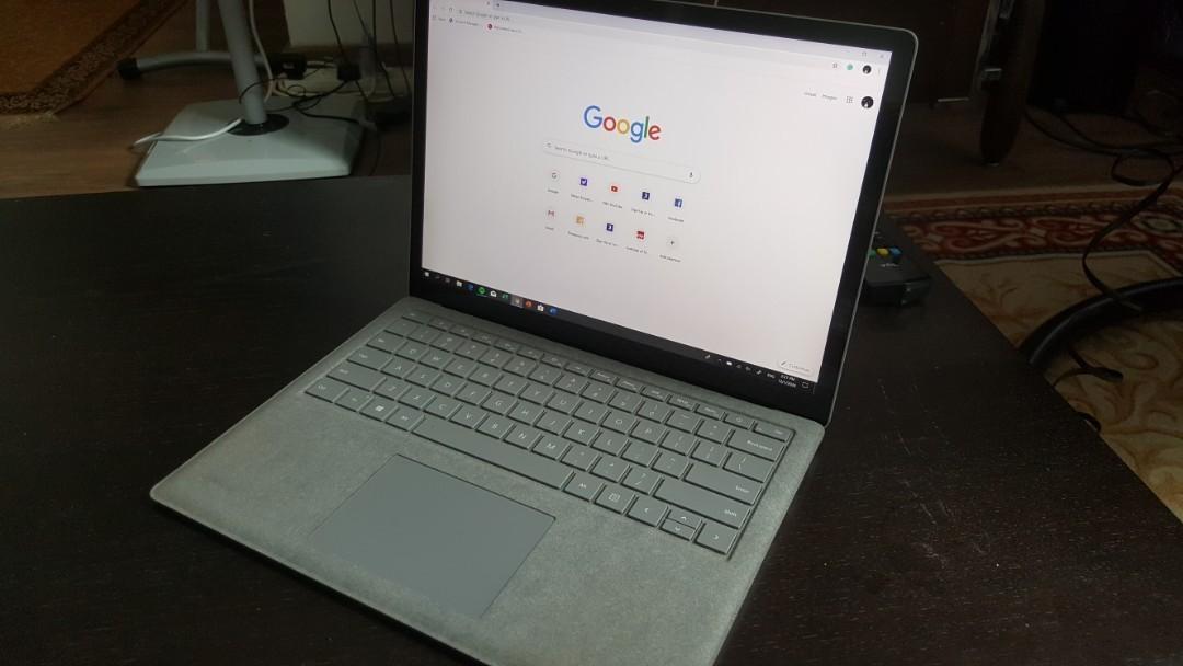 Microsoft pro 2, Electronics, Computers, Laptops on Carousell