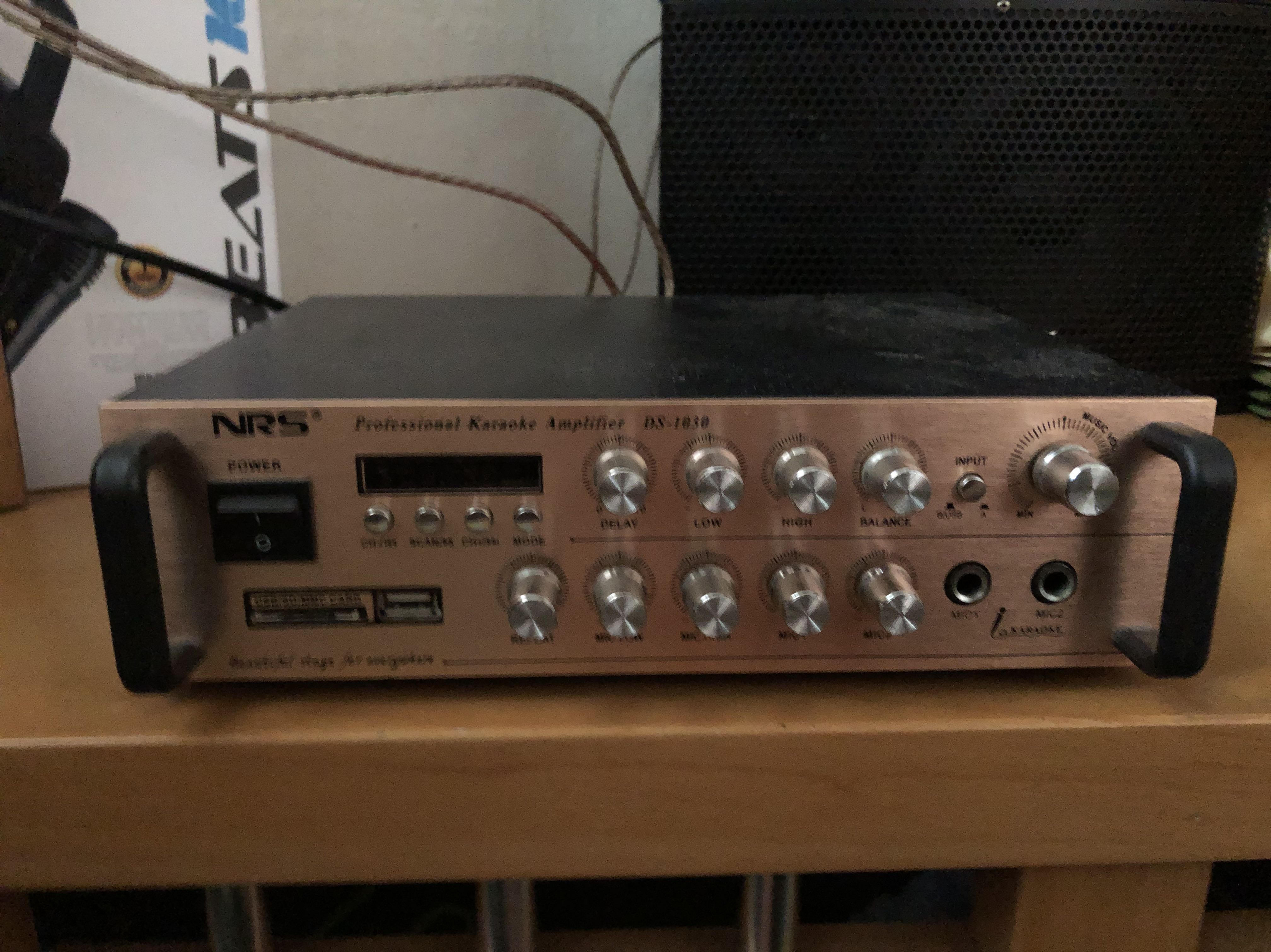 NRS professional karoake amplifier & 2 Speaker, Audio, Soundbars ...
