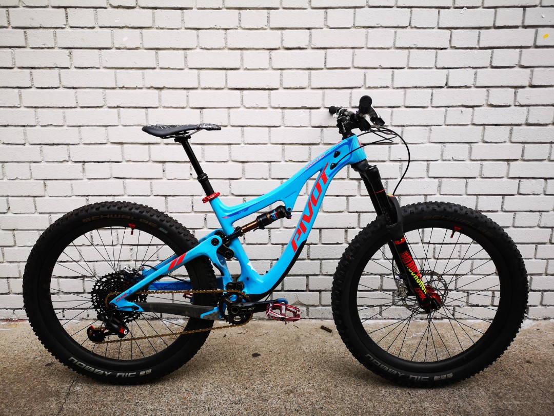 Pivot Switchblade - small, Sports Equipment, Bicycles & Parts, Bicycles ...