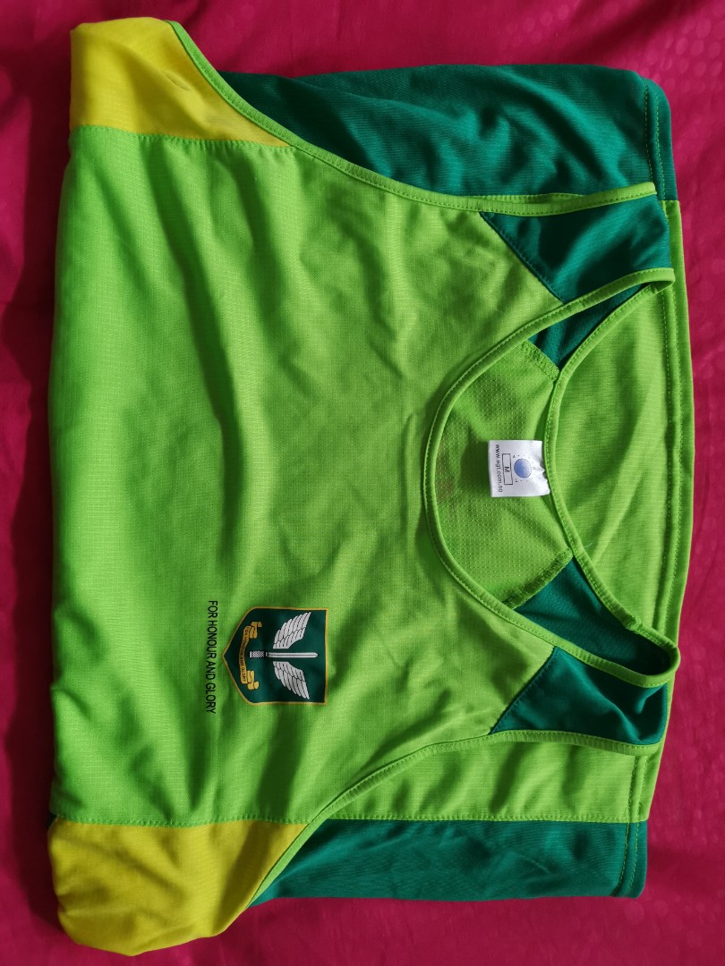 SAF Formation PT Singlet, Men's Fashion, Activewear on Carousell