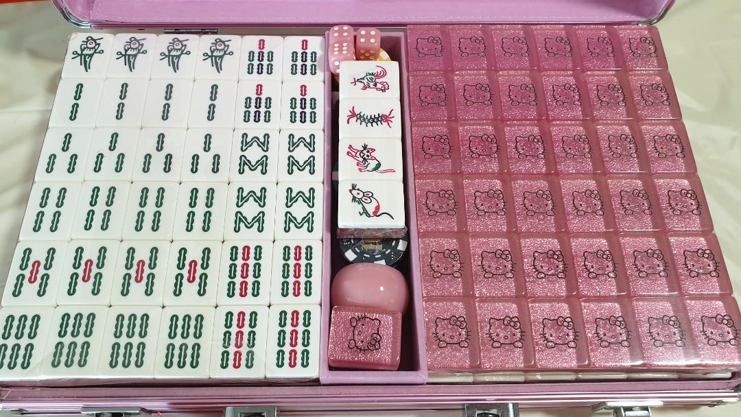 [Brand New] Original Sanrio Hello Kitty mahjong set, Everything Else on ...