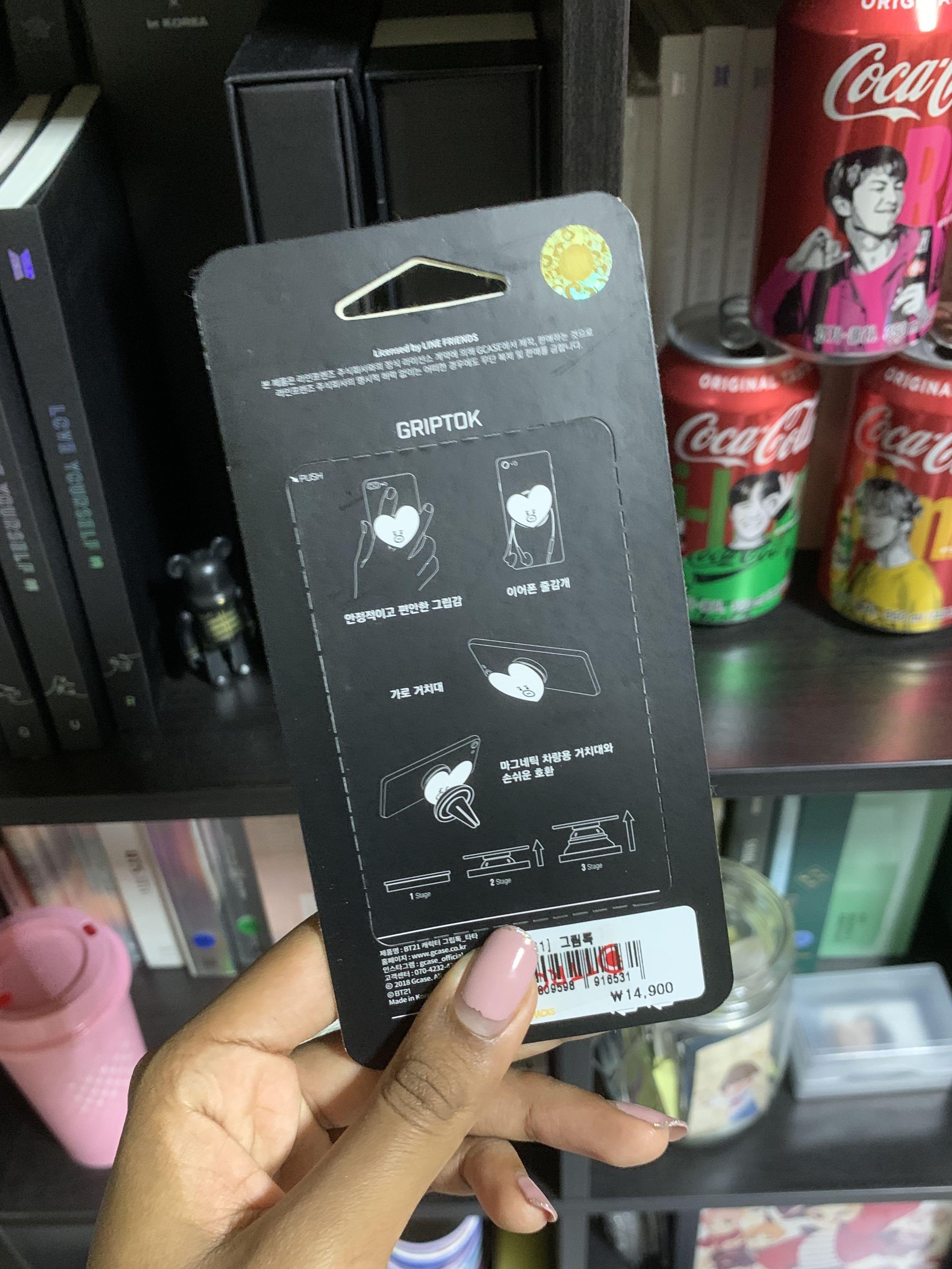 BT21 OFFICIAL GRIPTOK, Hobbies & Toys, Memorabilia & Collectibles, Fan ...