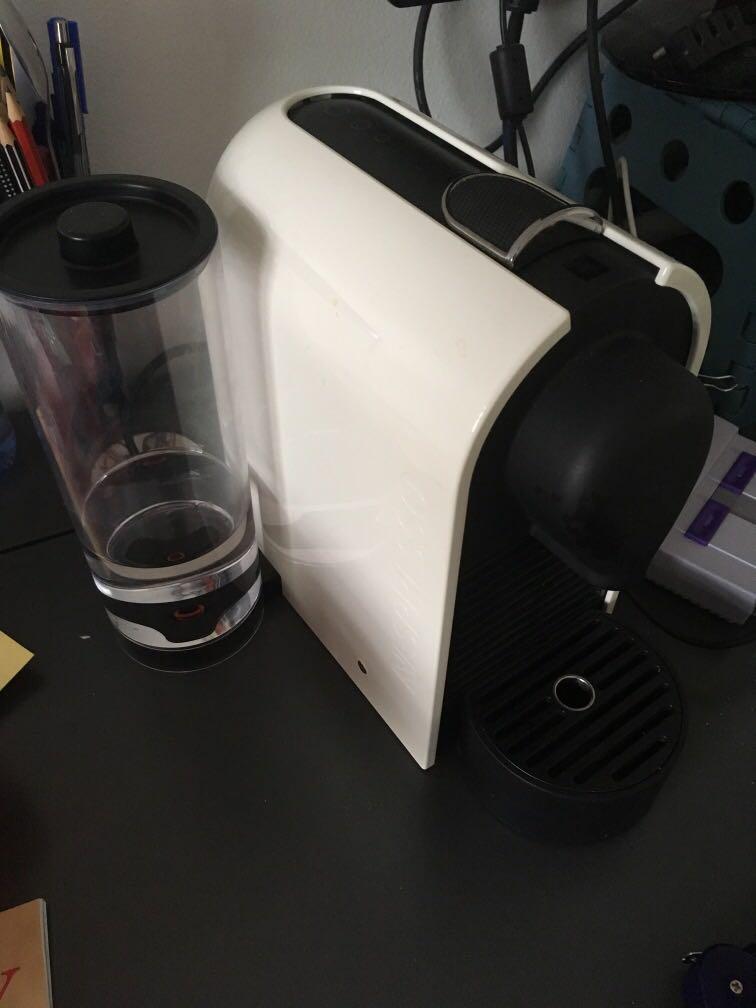 Nespresso Coffee Machine C50, TV & Home Appliances, Kitchen Appliances ...