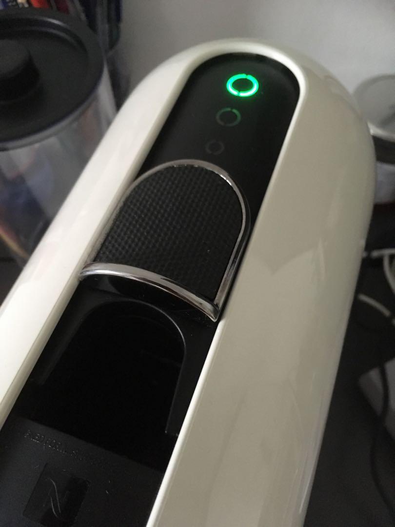 Nespresso Coffee Machine C50, TV & Home Appliances, Kitchen Appliances ...
