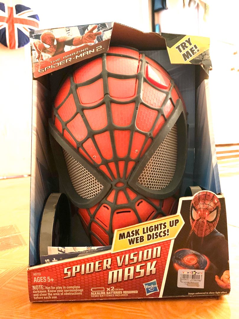 Spiderman Mask and Light Up Web Disc, Hobbies & Toys, Toys & Games on ...
