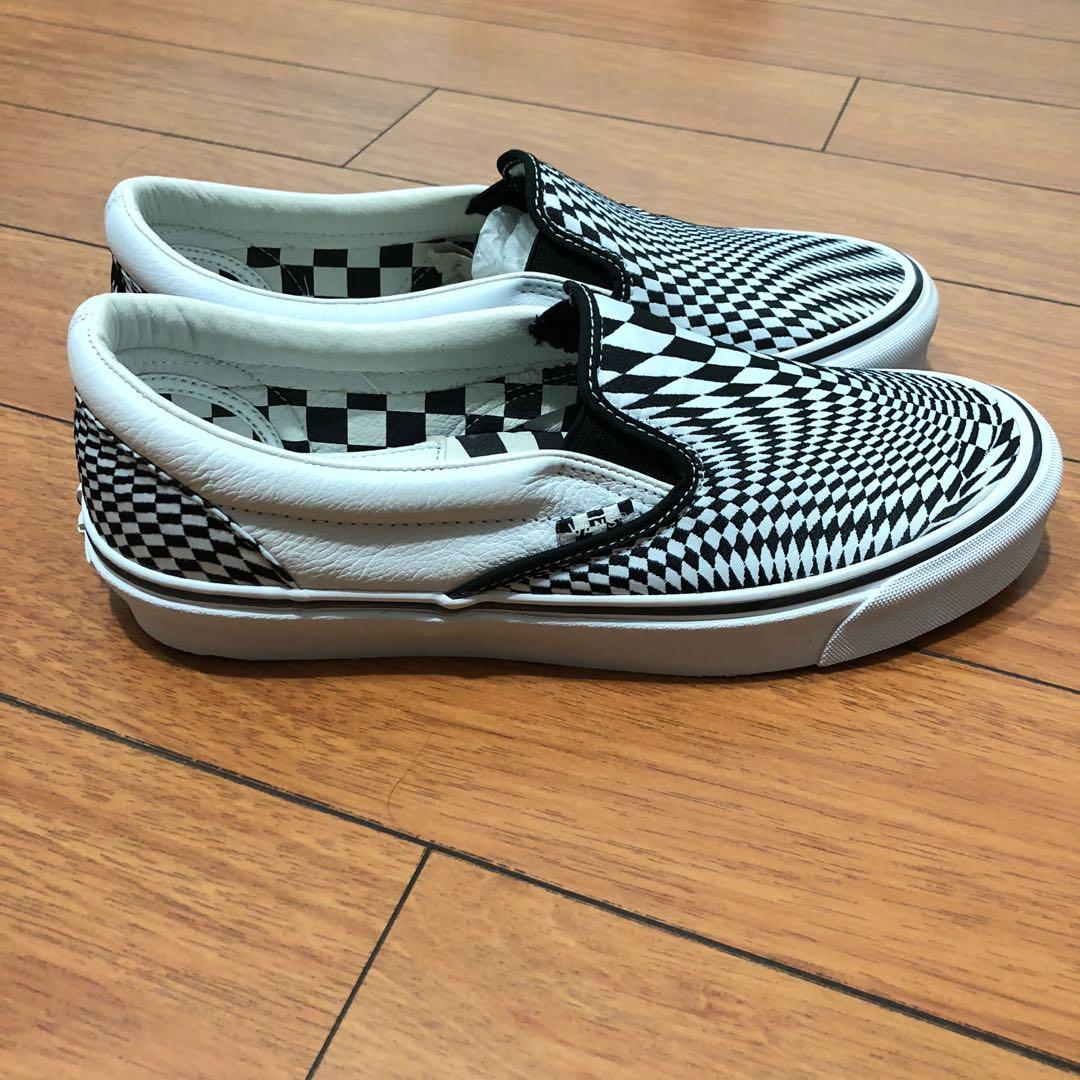 Vans X END OG Classic Slip On LX “Vertigo” - US9.5, Men's Fashion ...