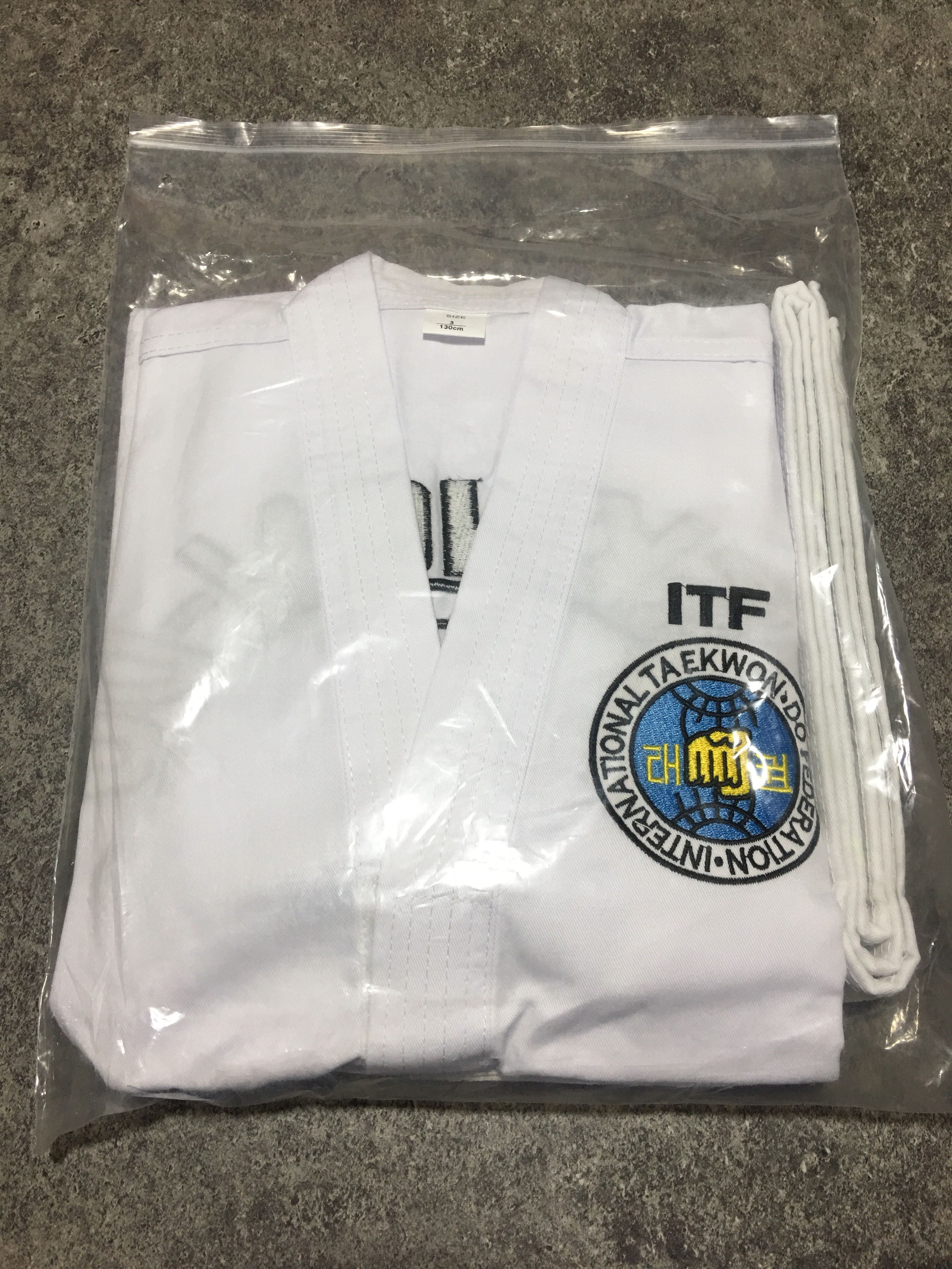 ITF TAEKWONDO UNIFORM, Sports Equipment, Exercise & Fitness, Toning ...