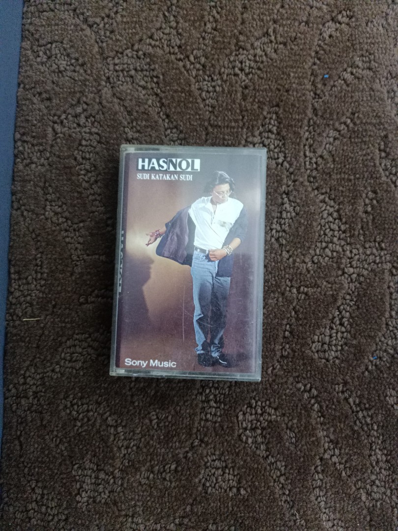 Kaset lama hasnol-sudi katakan sudi 1992, Hobbies & Toys, Music & Media ...
