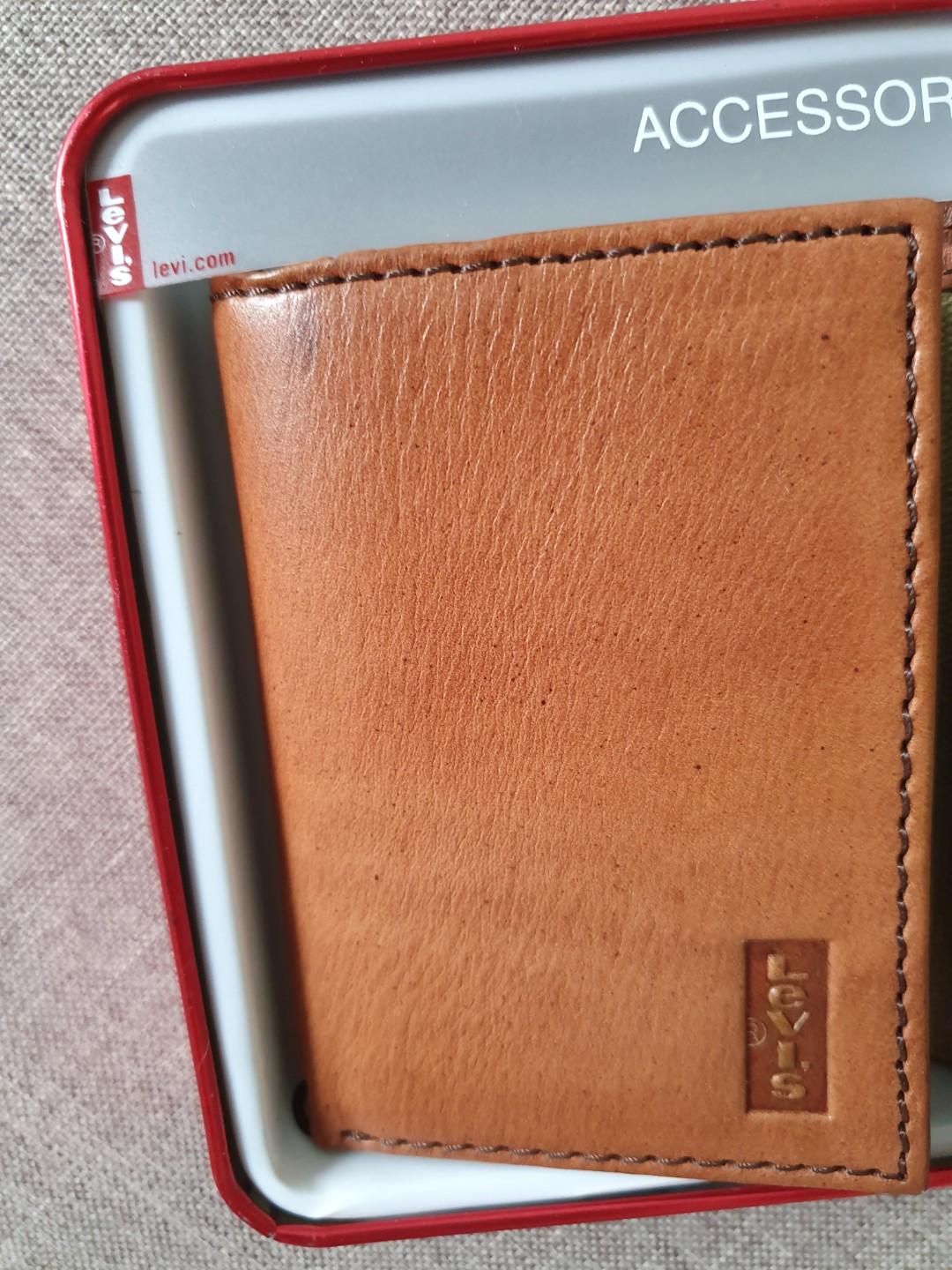 Levis wallet in box, Men's Fashion, Watches & Accessories, Wallets ...