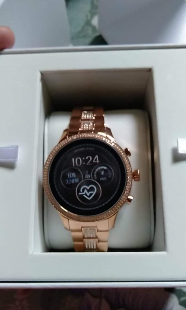 Michael Kors Smart watch, Women's Fashion, Watches & Accessories ...
