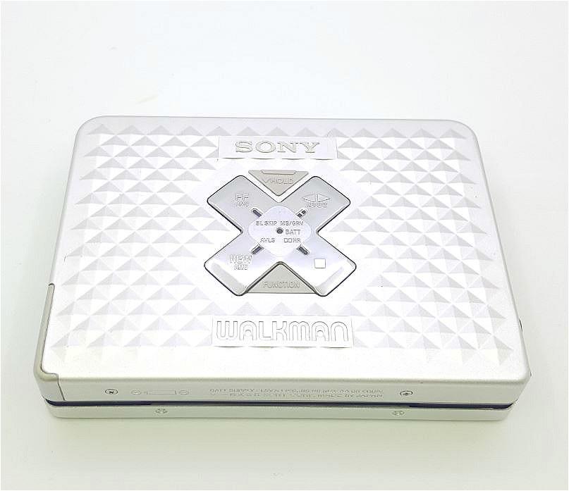 Sony WM-EX655 Walkman Cassette Player In Excellent Working Condition ...