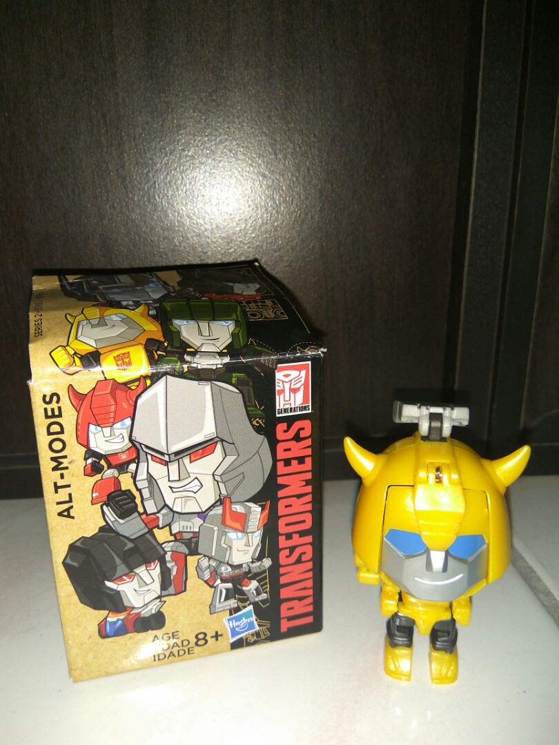 Transformers alt-modes bumblebee g1, Hobbies & Toys, Collectibles ...