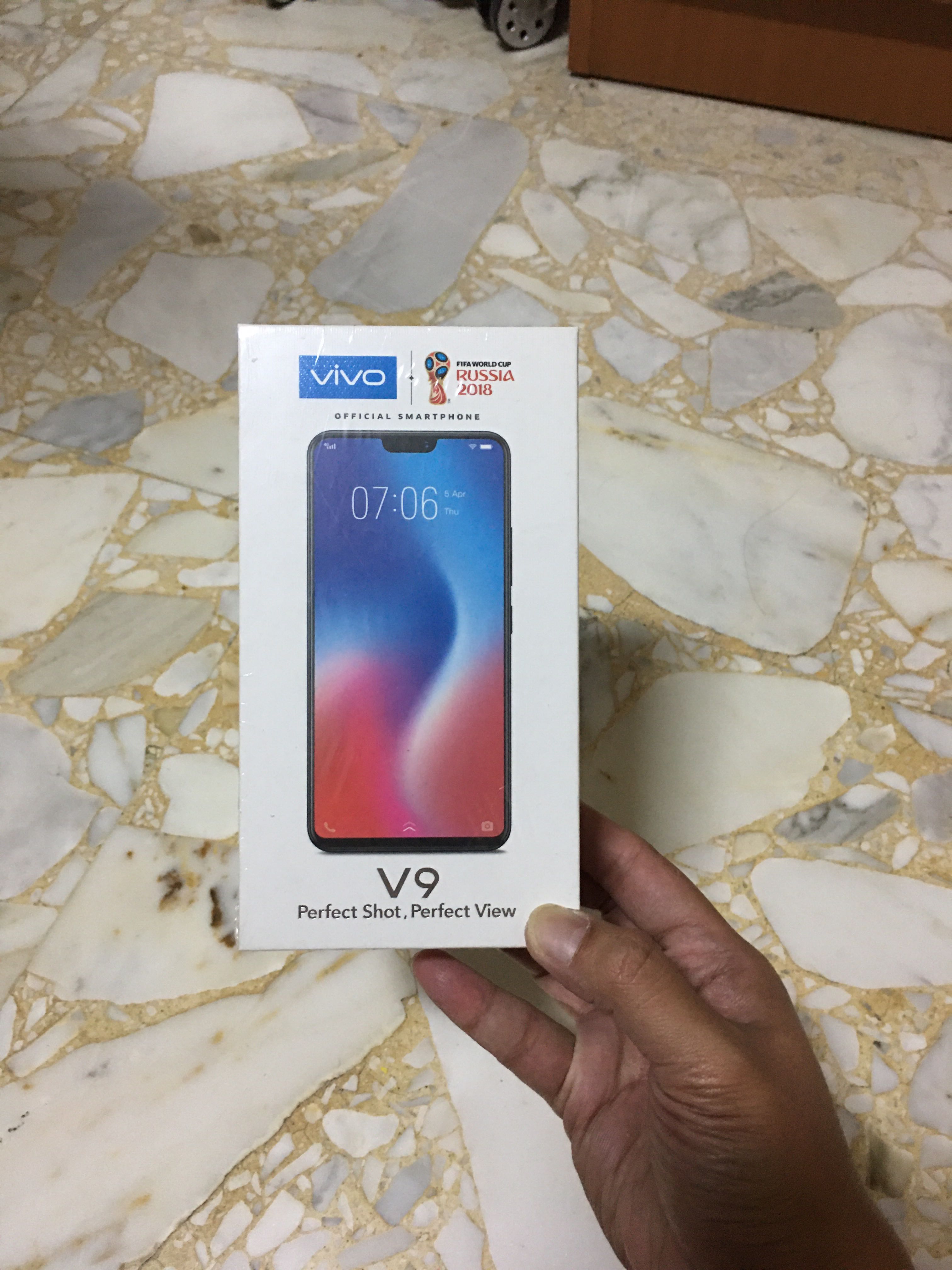 Vivo V9 new sets fully sealed (price negotiable), Mobile Phones ...