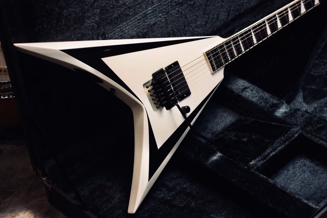 ESP Alexi Laiho, Hobbies & Toys, Music & Media, Musical Instruments on ...